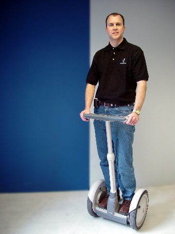 Tesla hires Apple Product Design and Development VP and Segway veteran ...