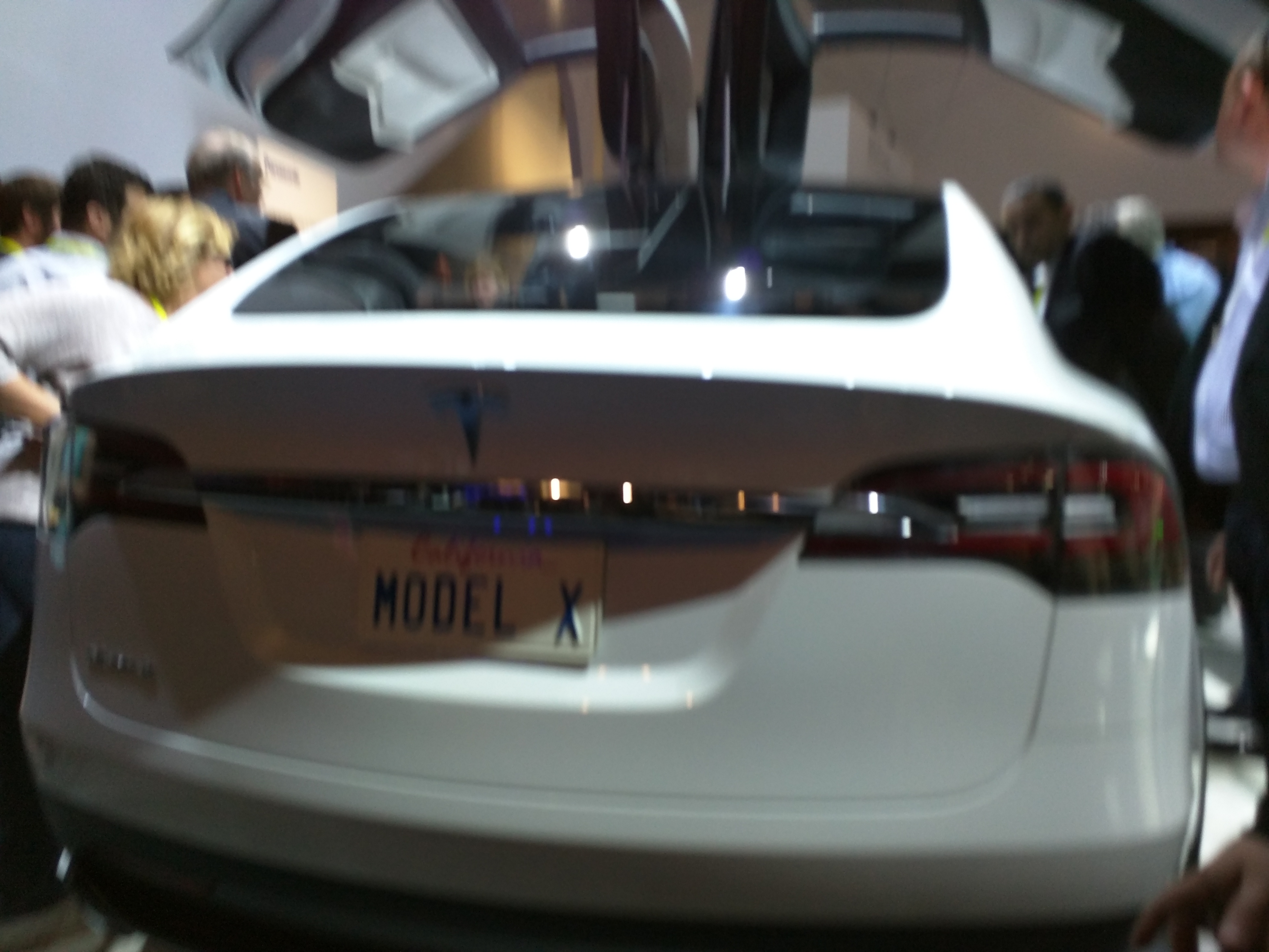 Tesla Model X shown off at CES 2015 Panasonic booth [Gallery and video ...