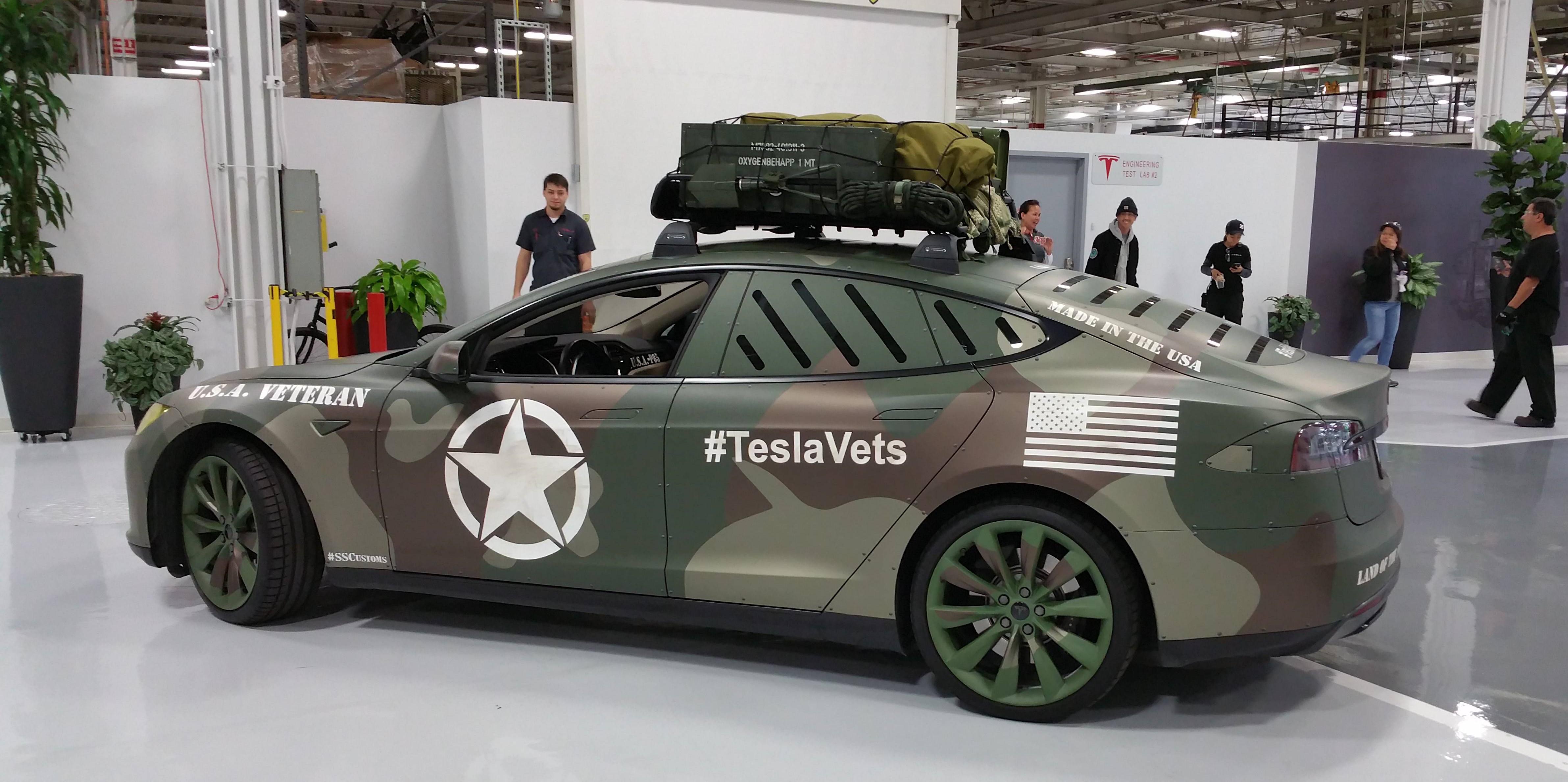 Tesla's new custom Model S for its veteran program features an ...