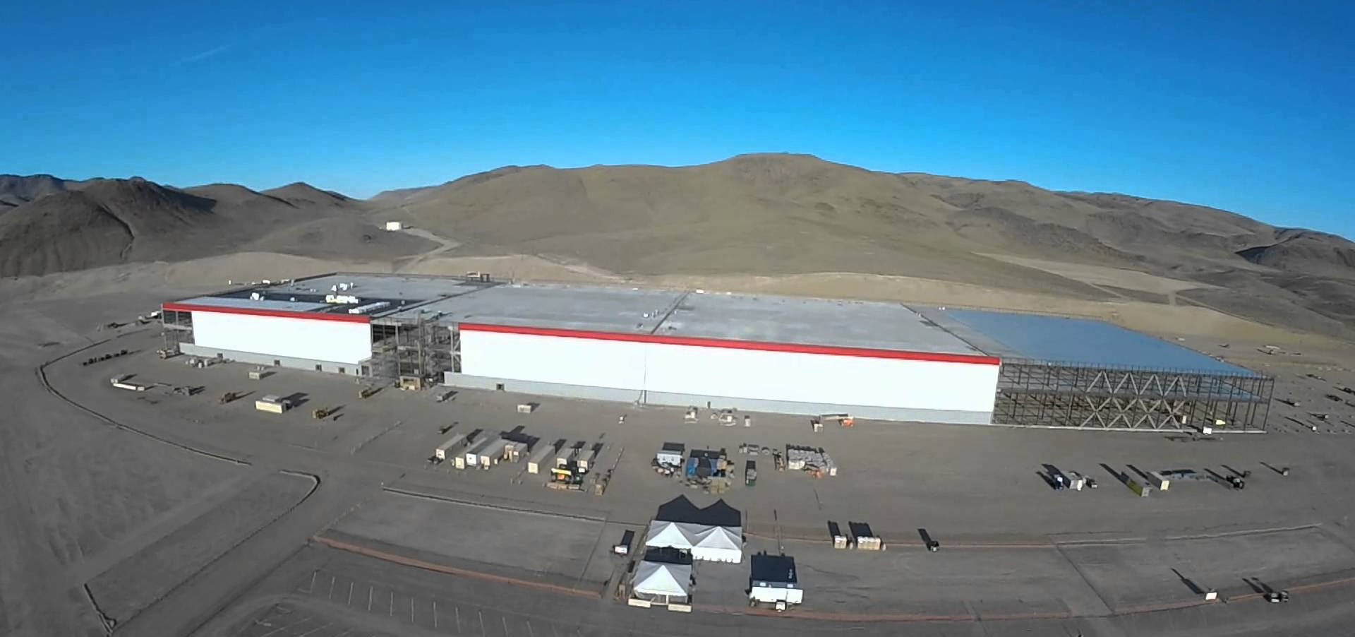 Panasonic confirms it plans to invest $1.6 billion in the Tesla ...