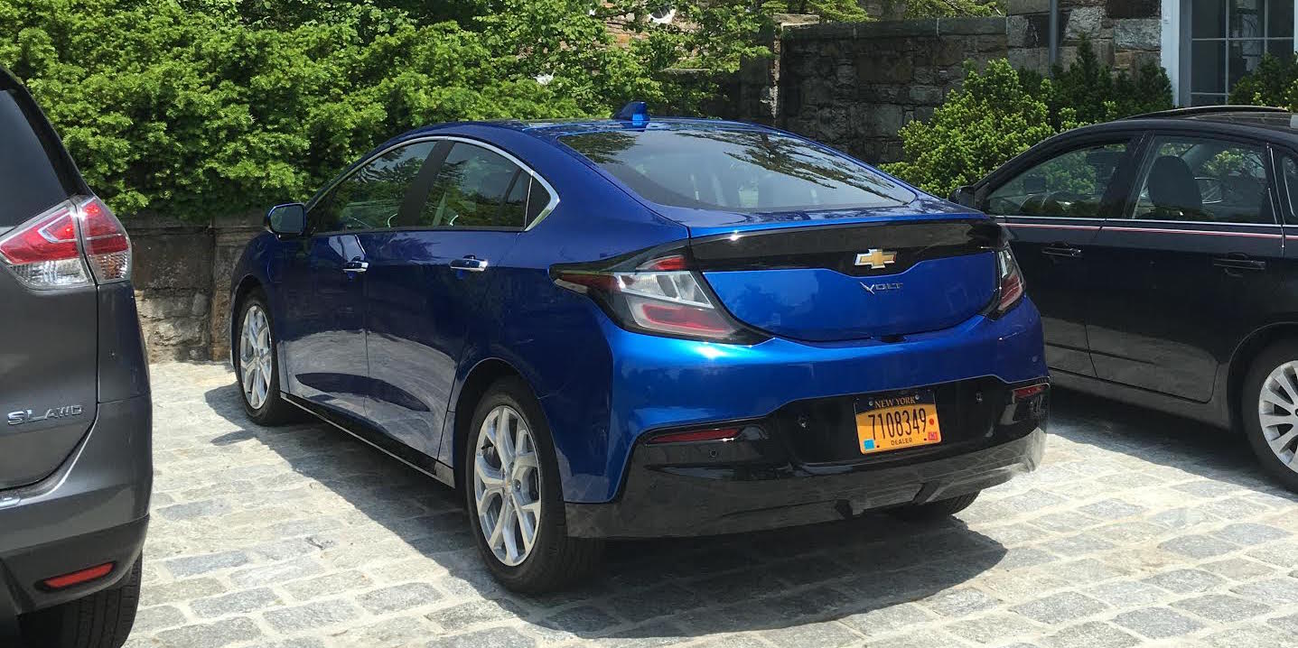 2017 Chevy Volt Diary, Day 2: Hit the road Jack (take the kids ...
