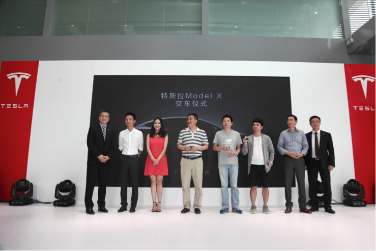 Tesla hosted a 'delivery ceremony' event for the first 6 Model X owners ...