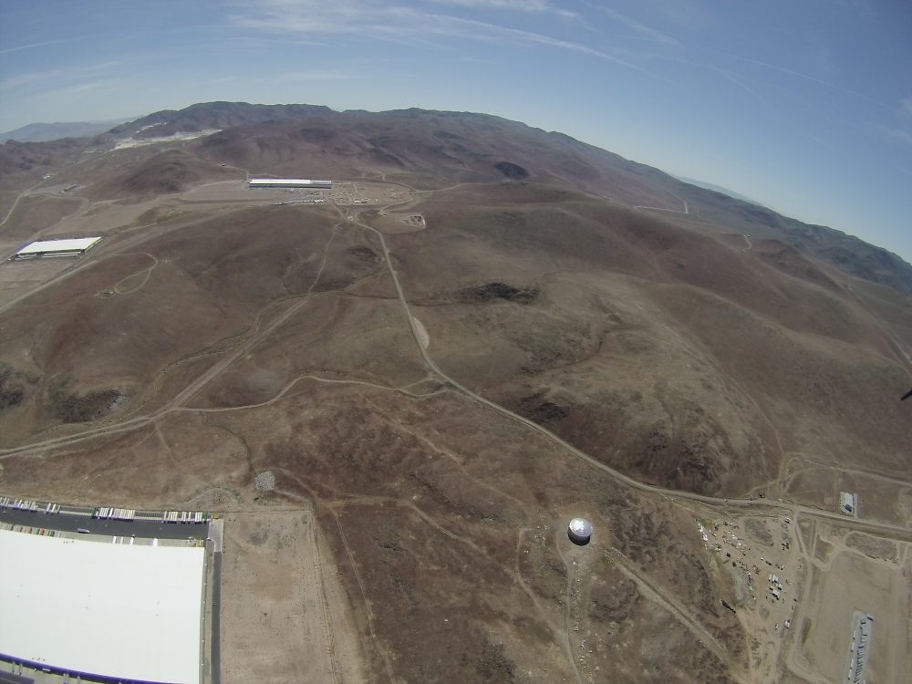 Tesla Gigafactory update with new aerial shots [Gallery: June 2016 ...