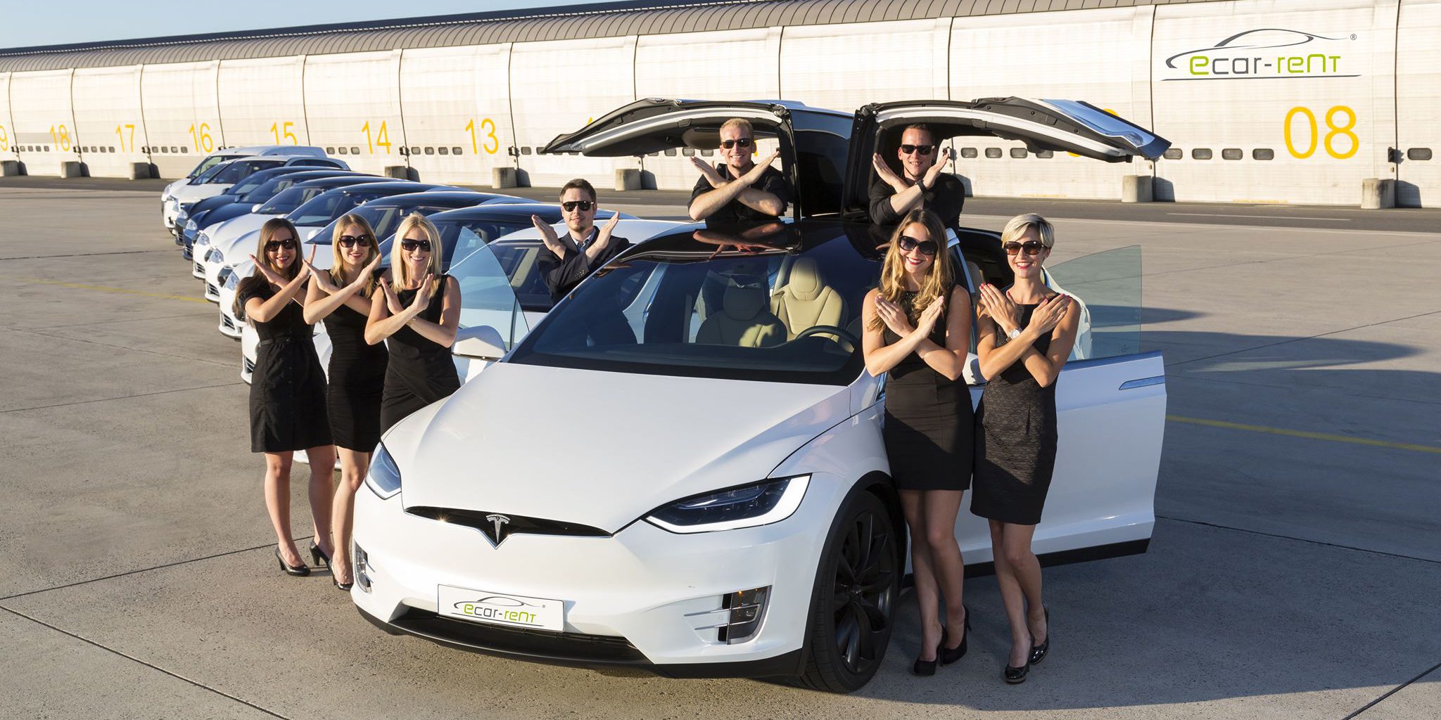 Op-ed: Tesla should start renting Model S/X to prospective customers to ...
