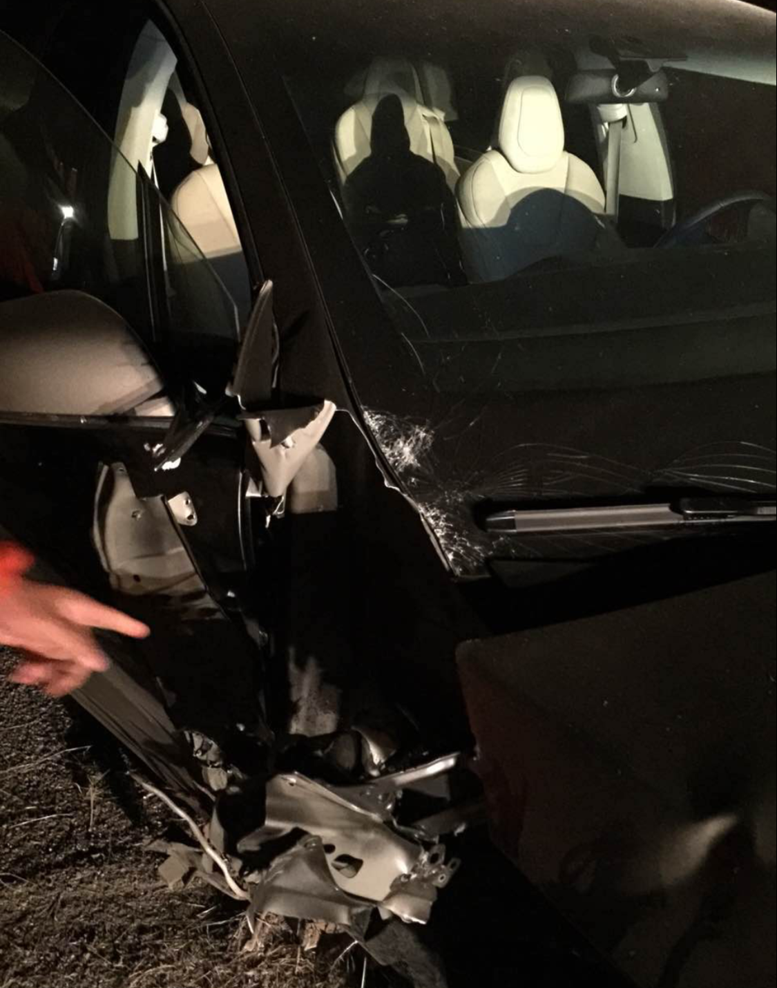 Tesla Model X goes off the road and crashes in Montana, driver blames ...