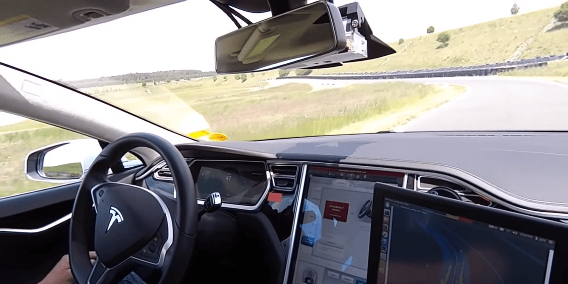 A glimpse at Tesla Autopilot 2.0 capabilities with a Bosch Model S ...