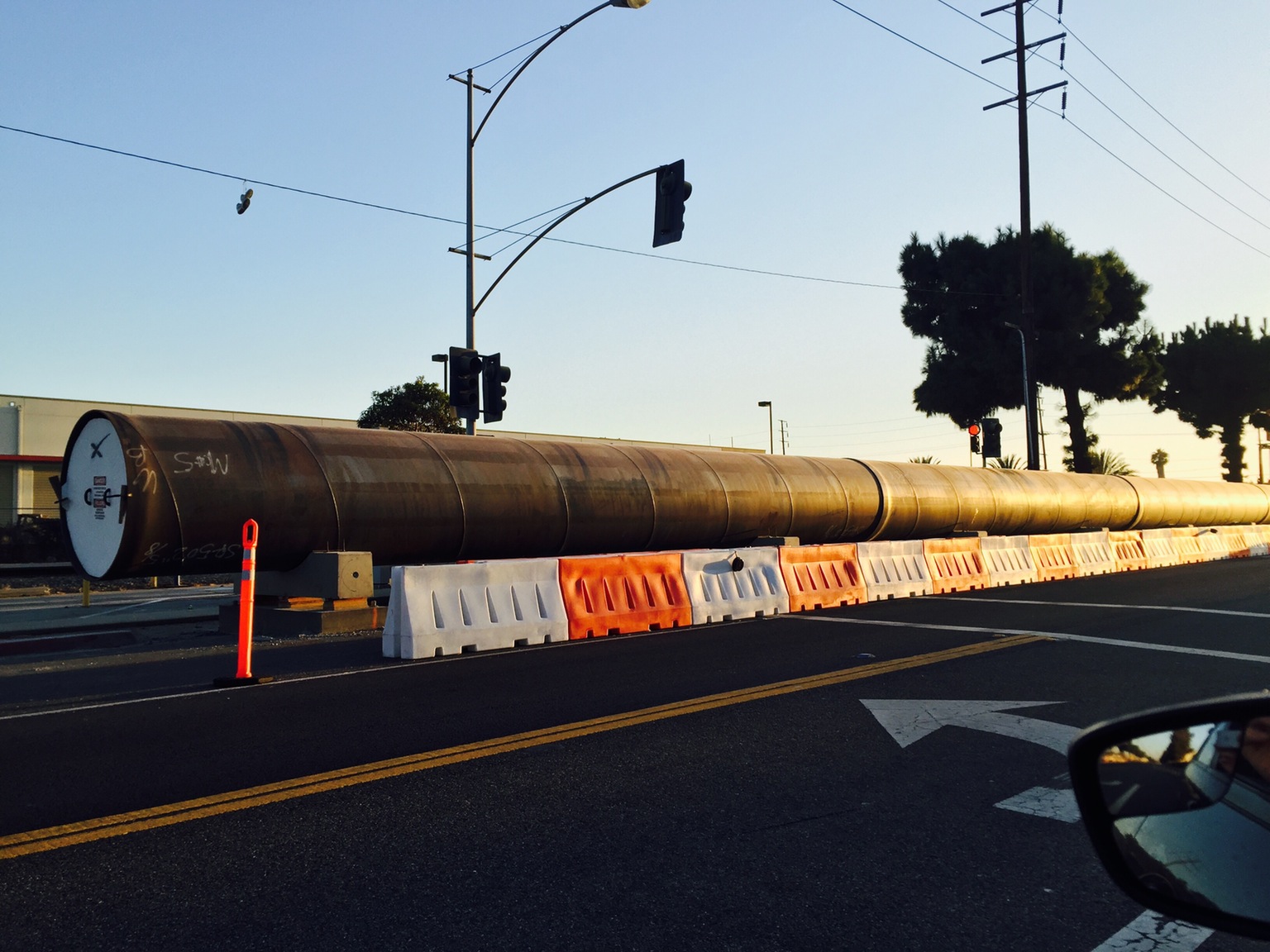 SpaceX starting construction on its own Hyperloop test track in Los ...