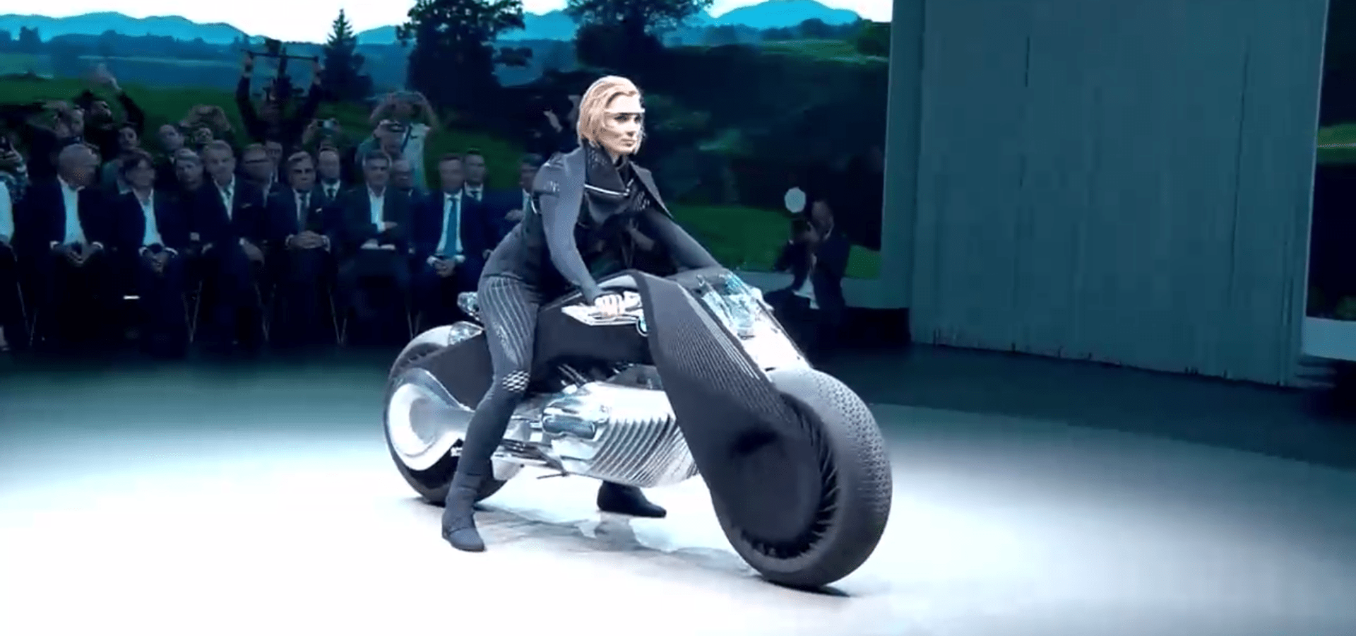 BMW unveils new self-balancing electric motorcycle concept amid rumored ...