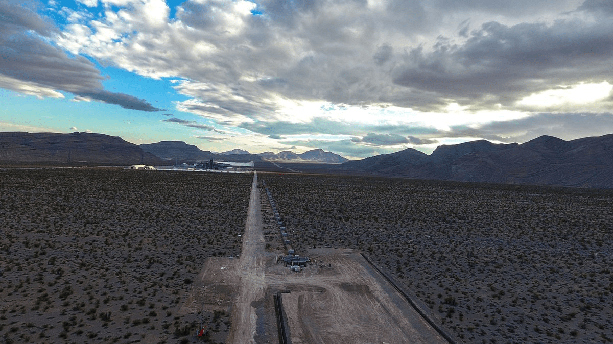 First full-scale Hyperloop prototype is taking shape in North Las Vegas ...