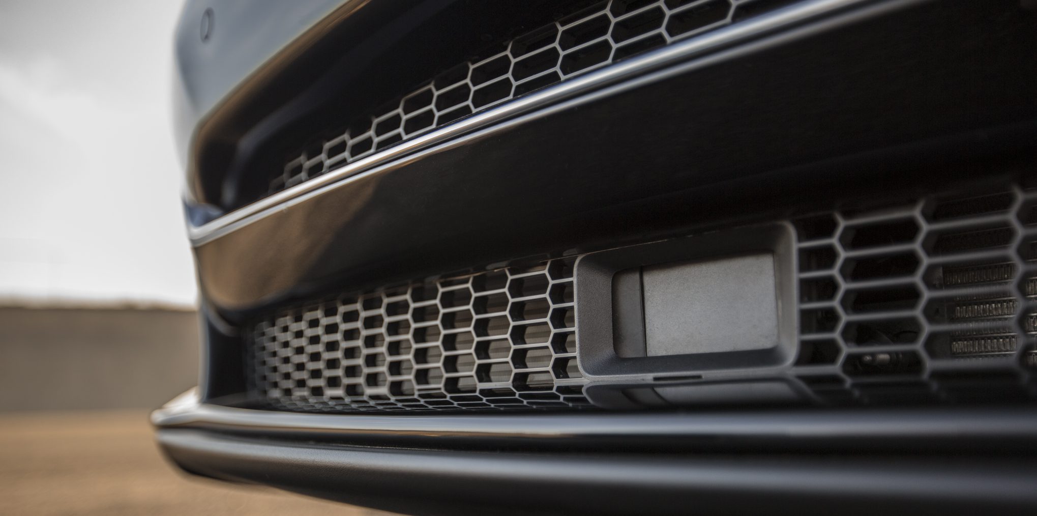 Tesla hires head of Delphi's Advanced Radar Systems group to improve on ...