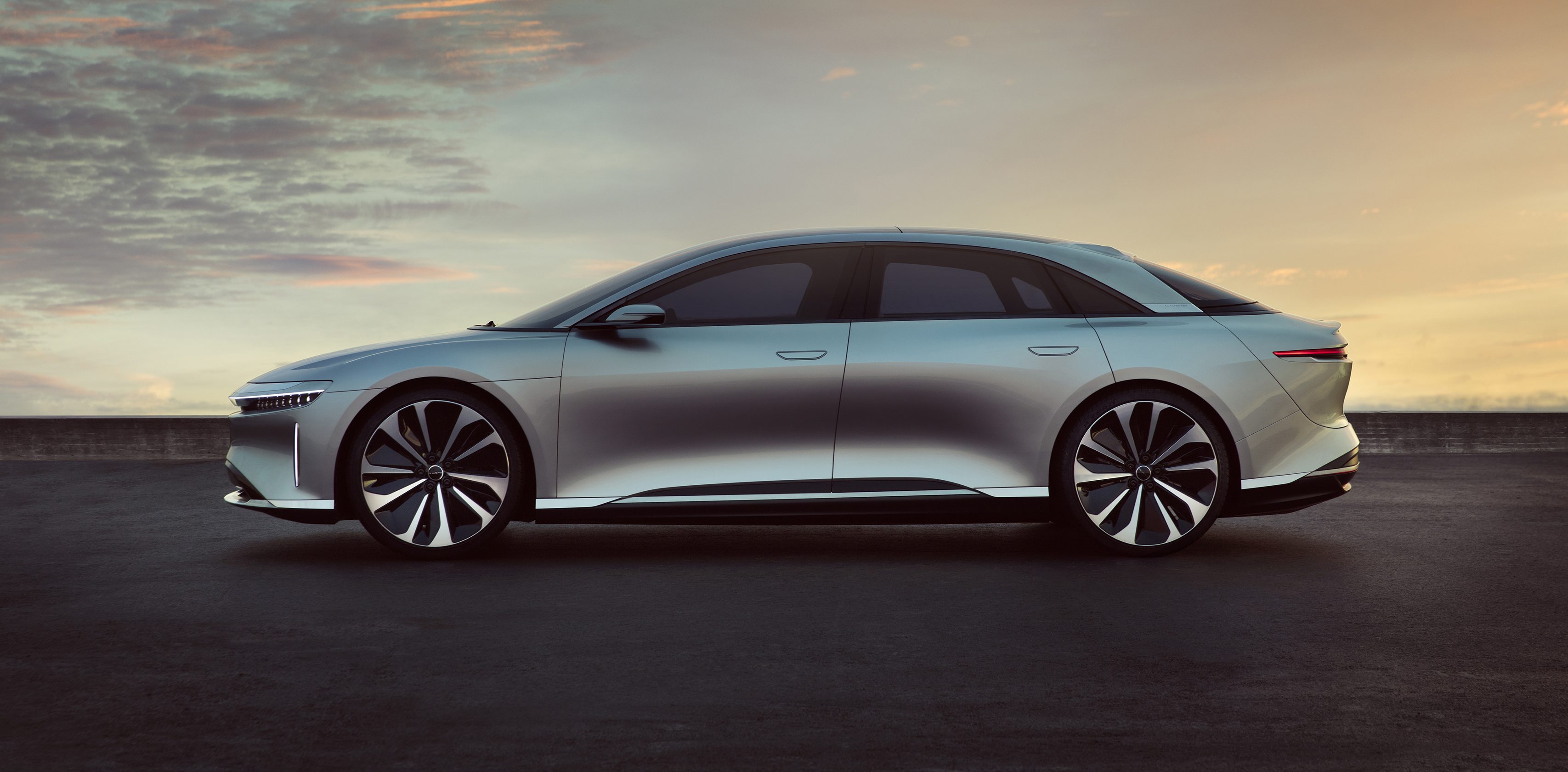 Lucid unveils its electric sedan called 'Air': 400 miles of range, 1000 ...
