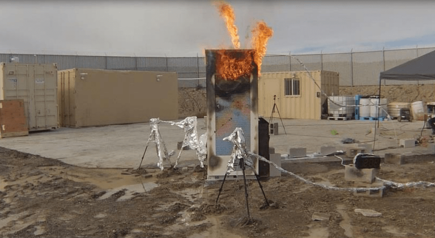Tesla set fire to a Powerpack to test its safety features - the results ...