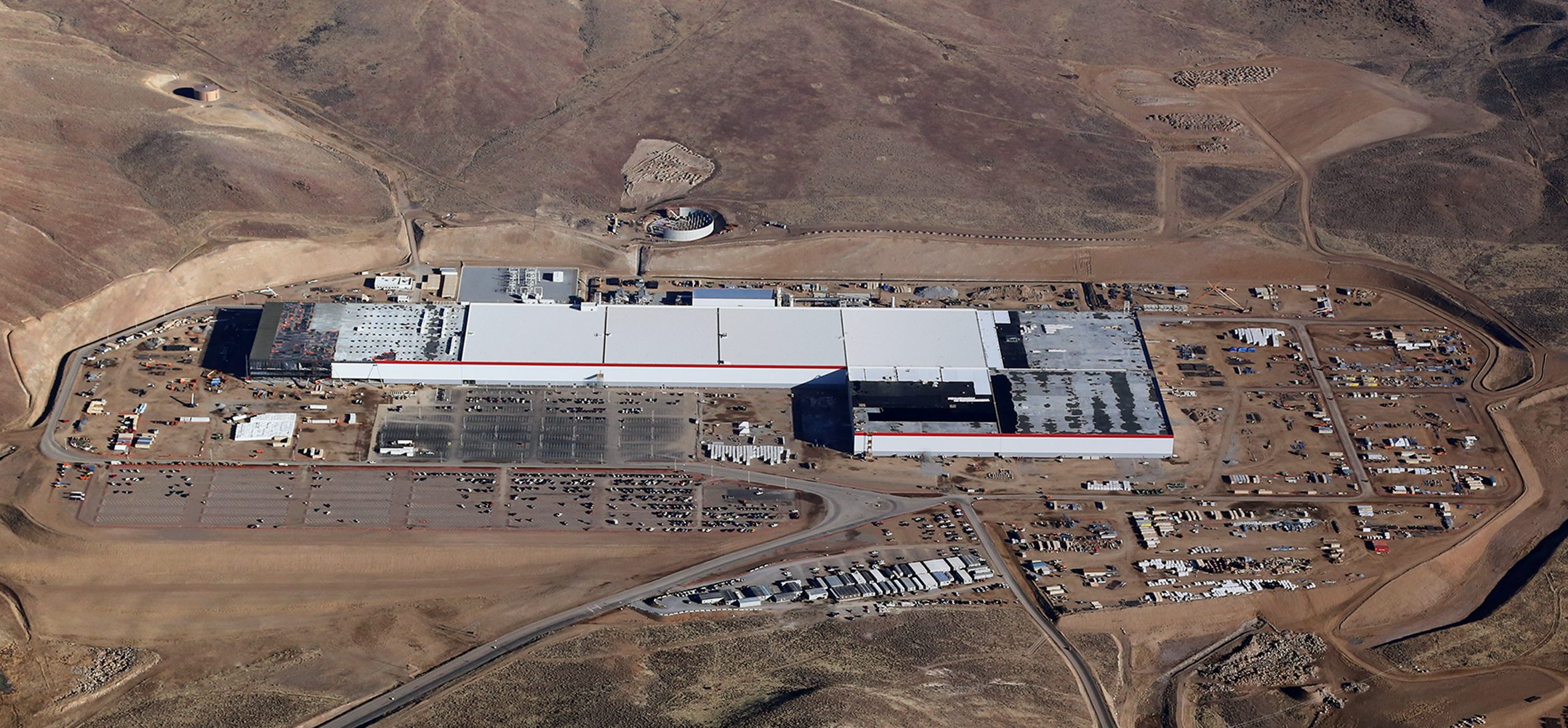 Tesla Gigafactory: new aerial pictures of the expansion at the battery ...