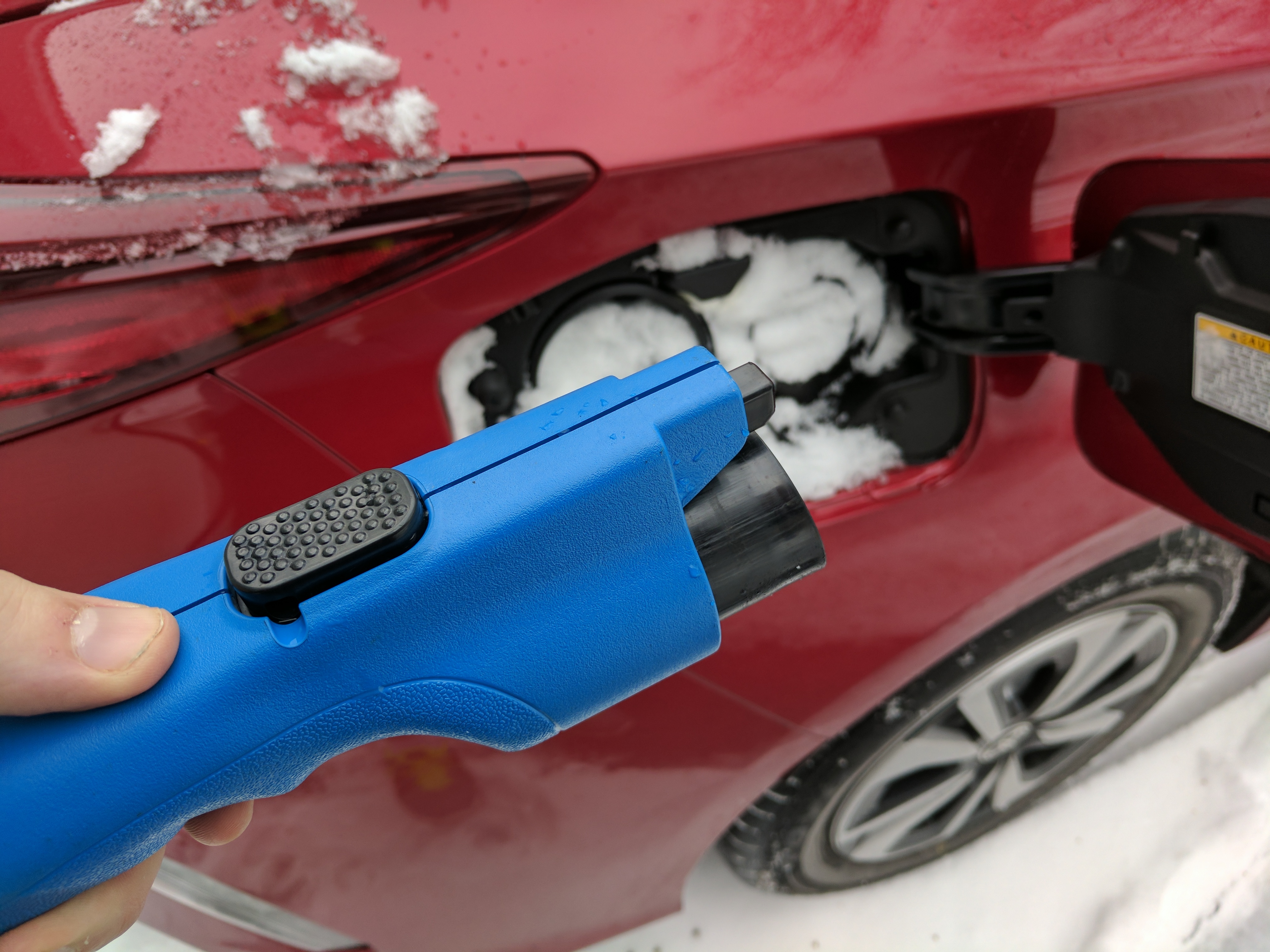 The Electrek Review: 2017 Prius Prime – This is not the EV you're ...