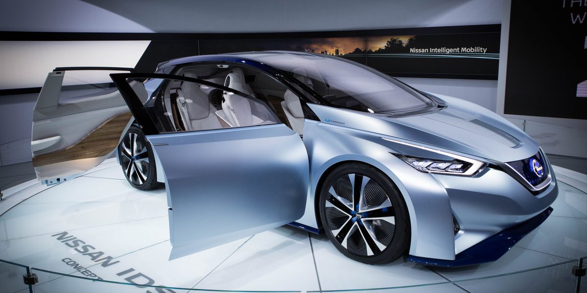 Nissan exec talks about next-gen LEAF electric range: ~215 to 340 miles ...