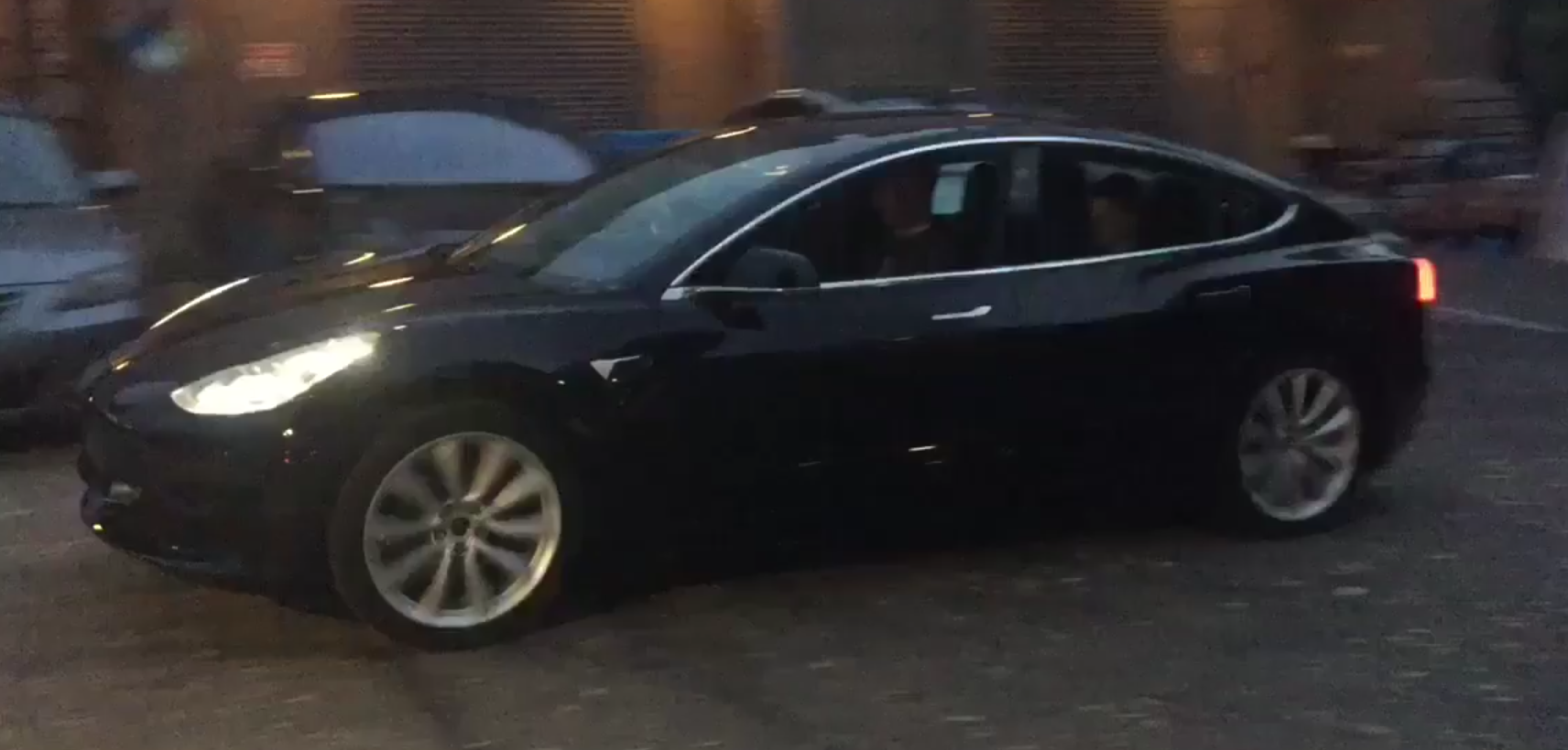 Elon Musk releases video of the first Model 3 release candidate drive ...