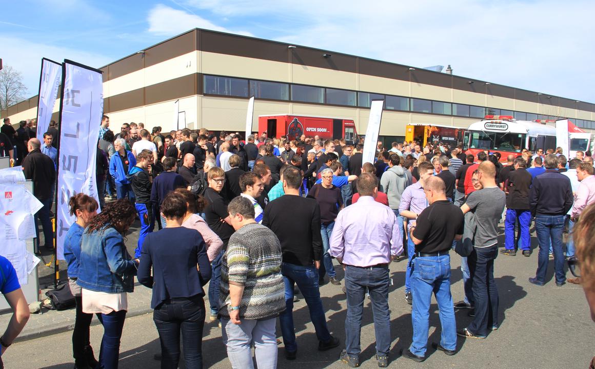 Tesla's new 'Advanced Automation' group will drop all other clients to ...