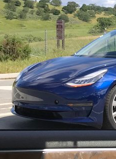 Tesla Model 3: best pictures of the new blue release candidate - Electrek