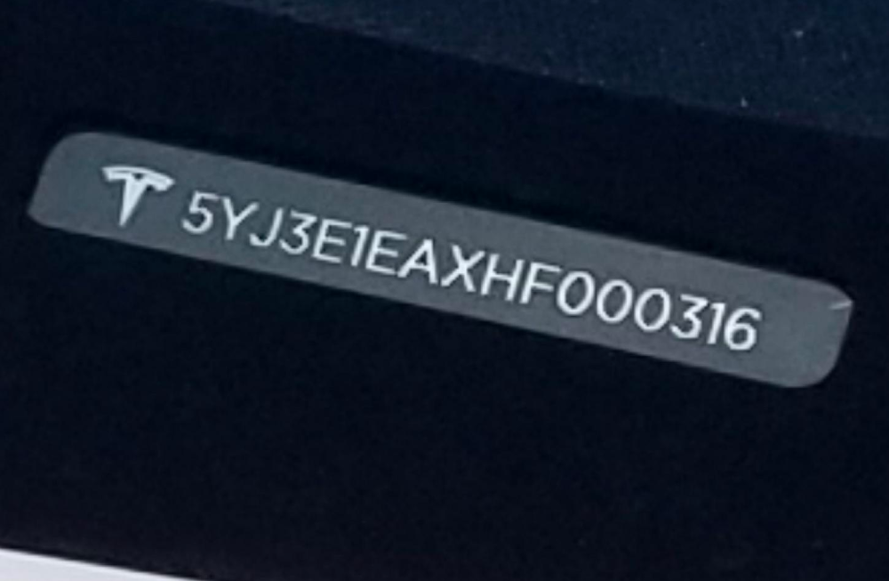 Tesla updates VIN decoder for Model 3 production vehicles - Electrek