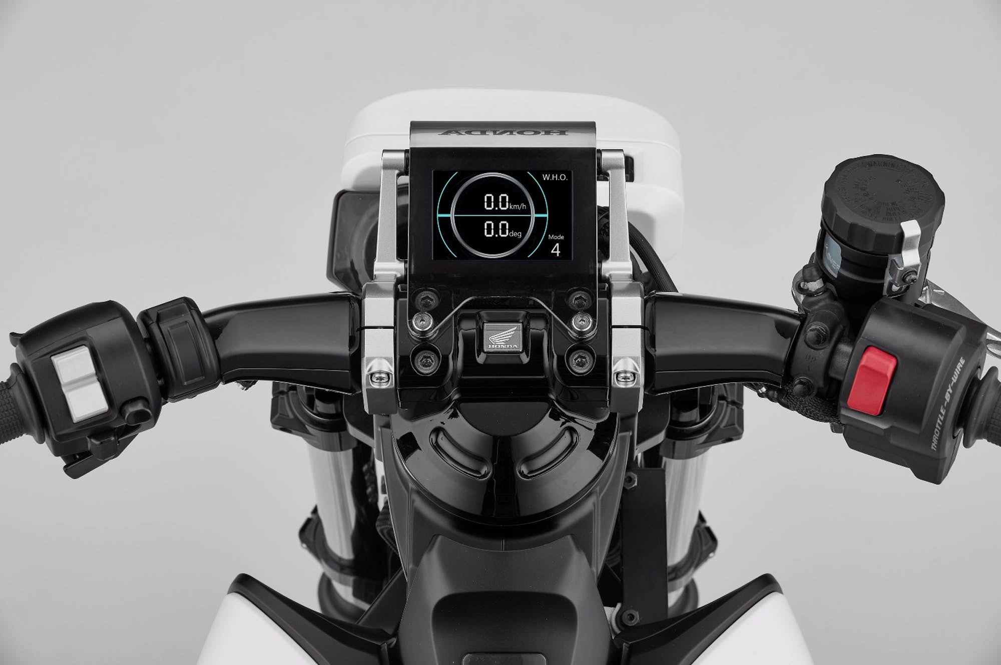 Honda introduces 'Riding Assist-e' self-balancing electric motorcycle ...
