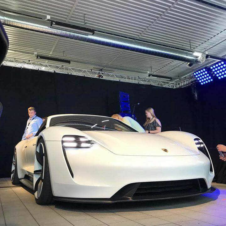 Close look at Porsche's latest all-electric Mission E prototype and ...