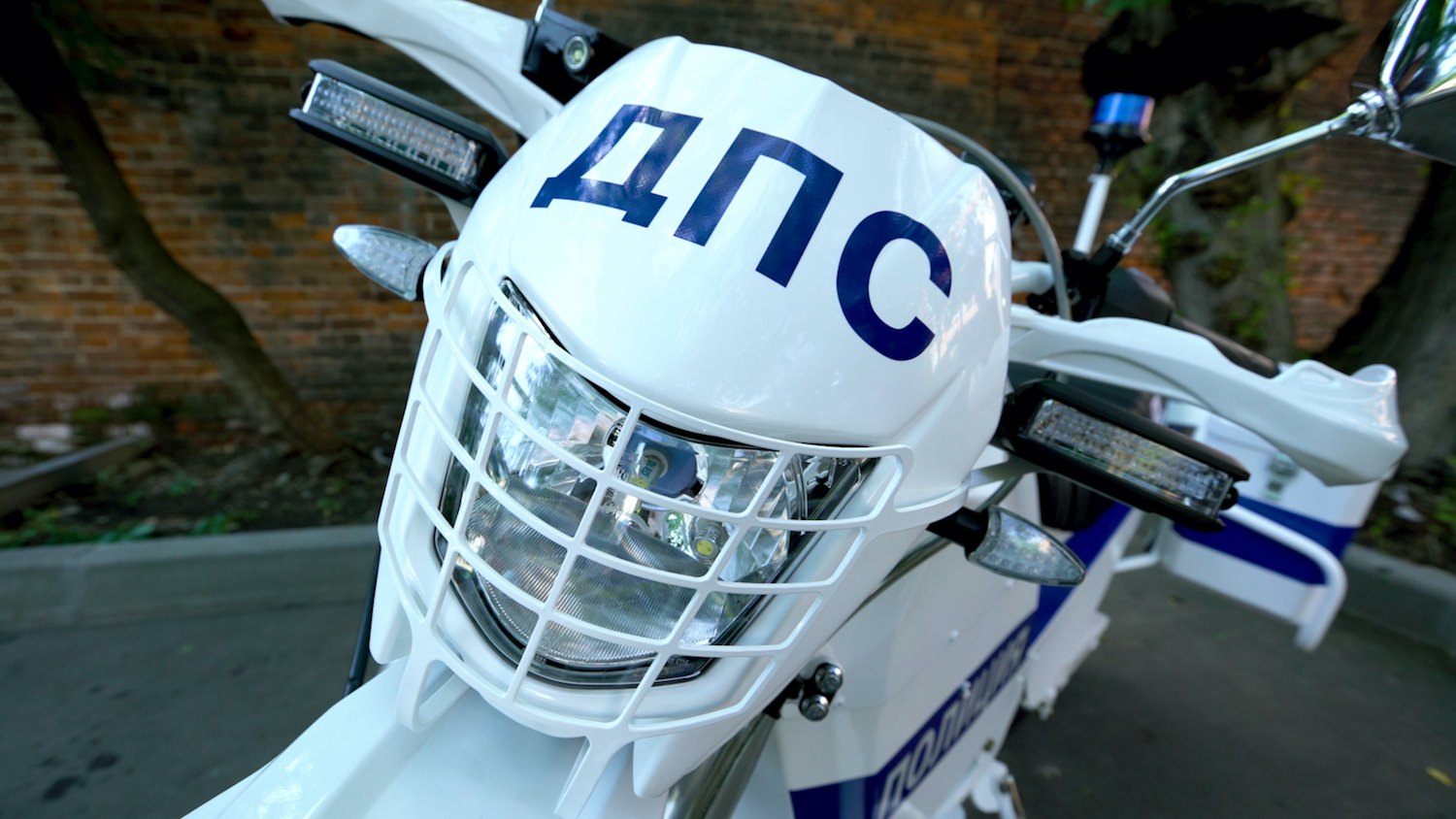 AK-47 maker Kalashnikov reveals electric motorcycles for Russian ...