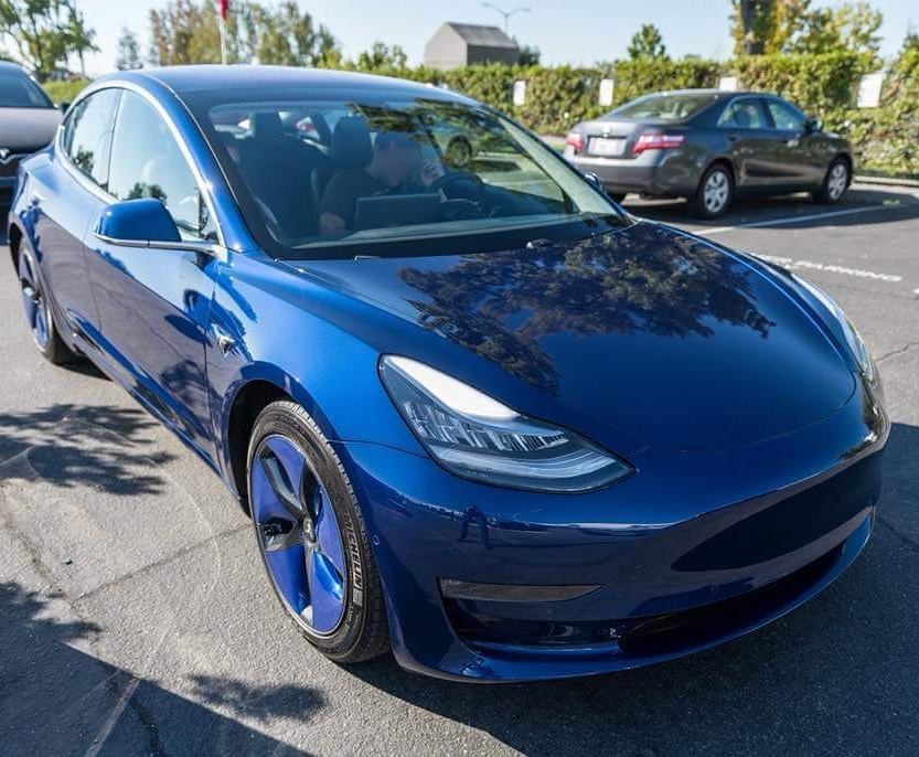 Tesla Model 3: Are matching color aero wheel covers going to be a thing ...