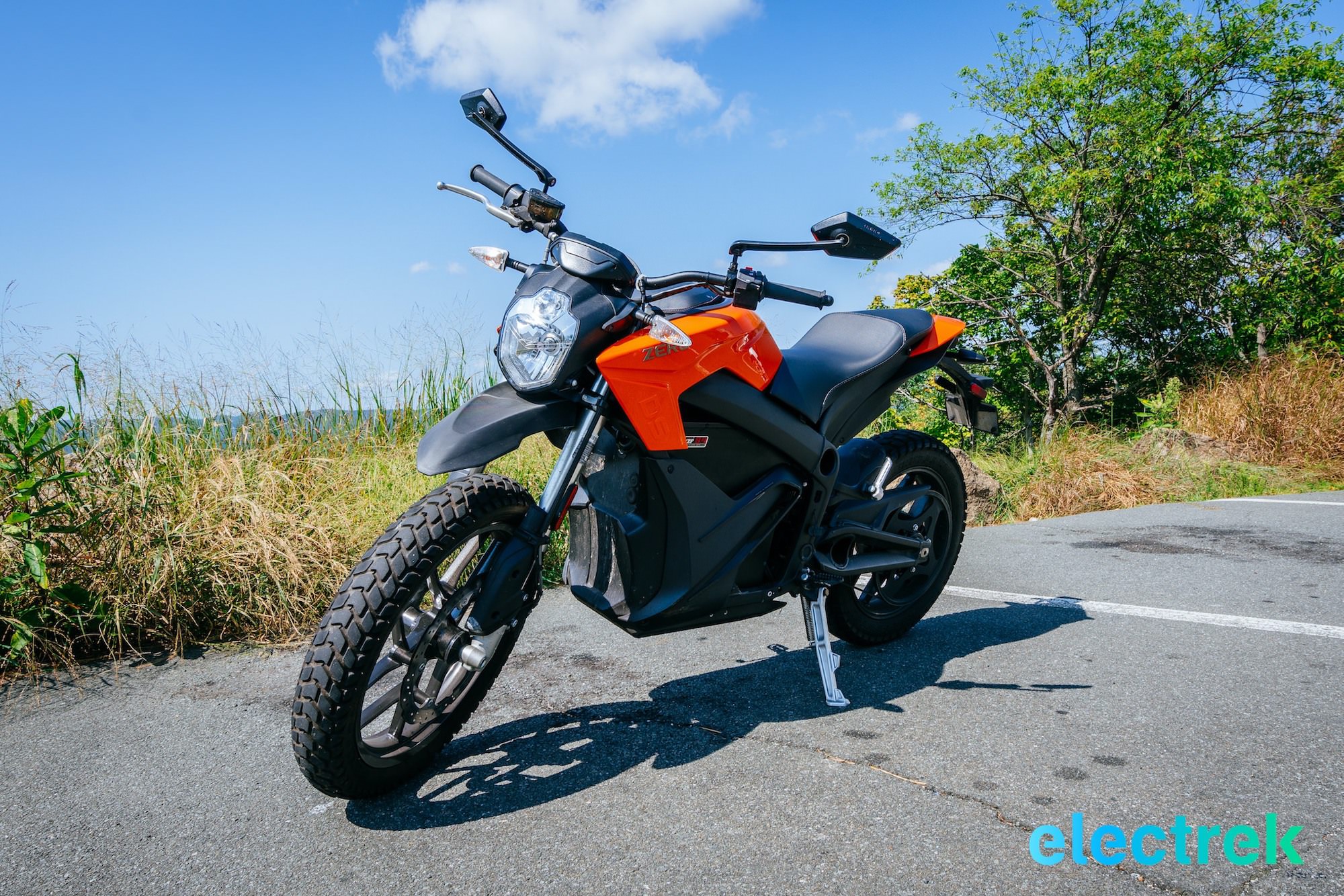 The Electrek Review – 2015 Zero DS ZF 9.4 Electric Motorcycle | Electrek