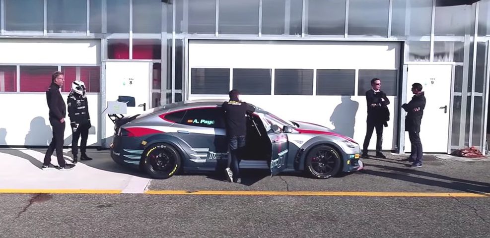 Tesla racing championship Electric GT still alive after crash and ...