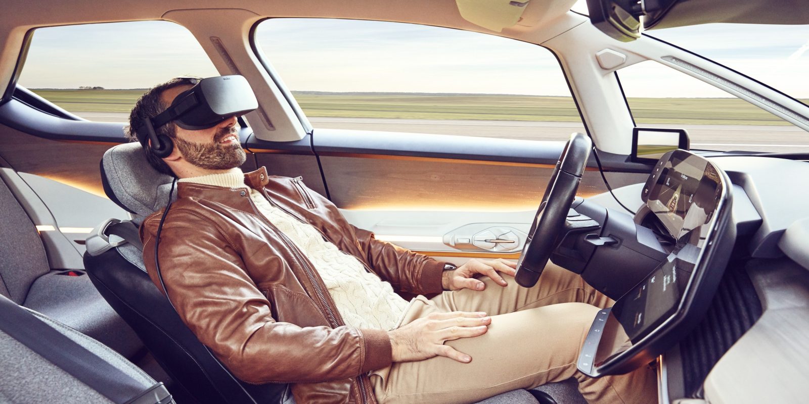 Renault unveils its vision for electric and autonomous driving with ...