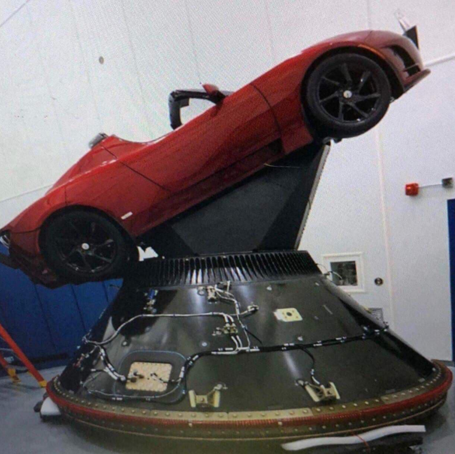 First Image of Elon Musk's Tesla Roadster getting ready to go to Mars ...