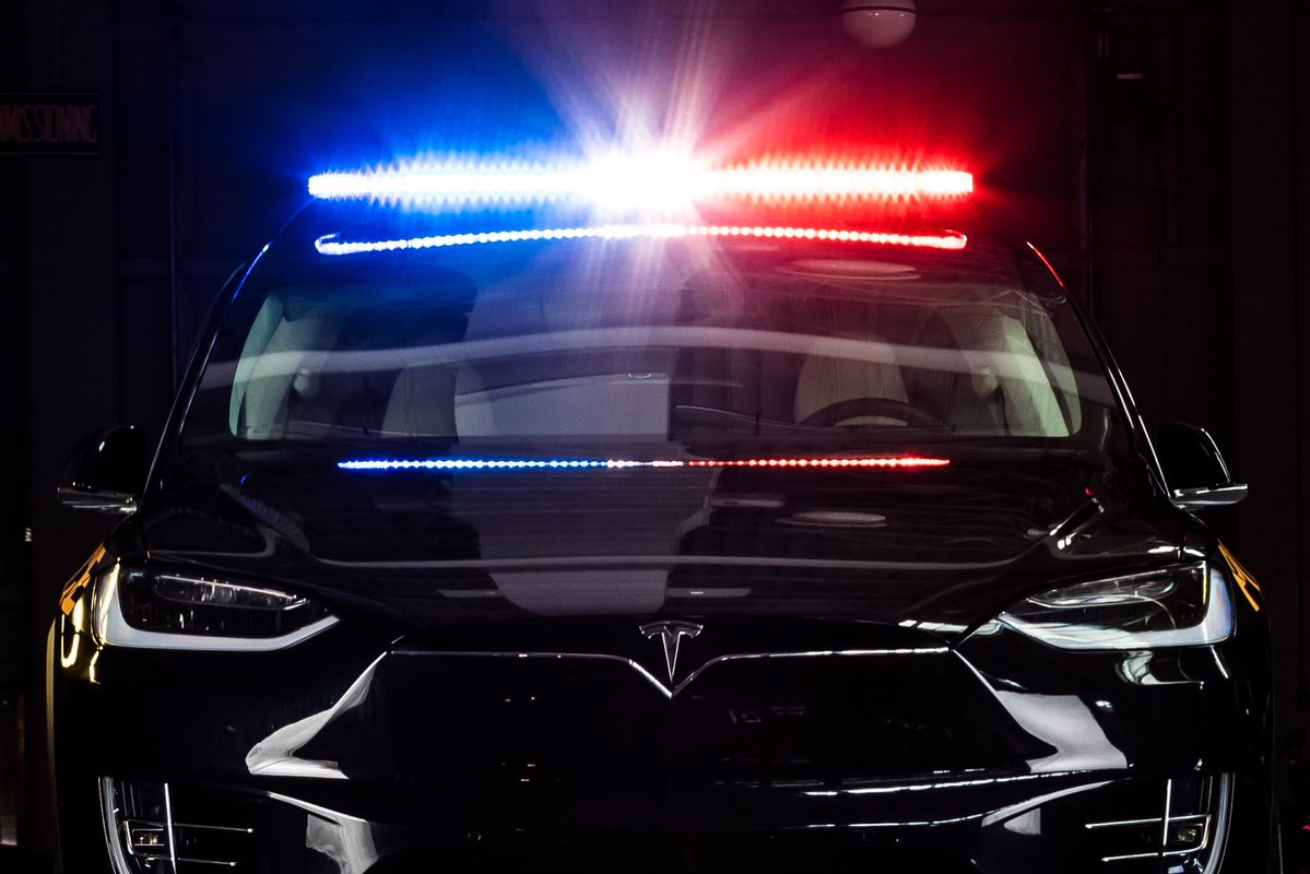 Tesla Model X all-electric SUV converted into police cruiser by Ontario ...