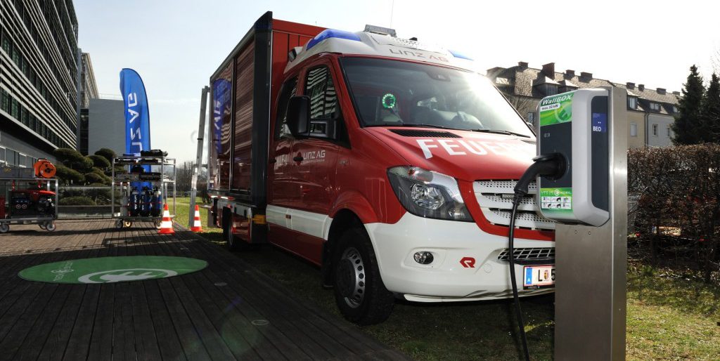 Kreisel unveils an all-electric fire engine - why not? | Electrek