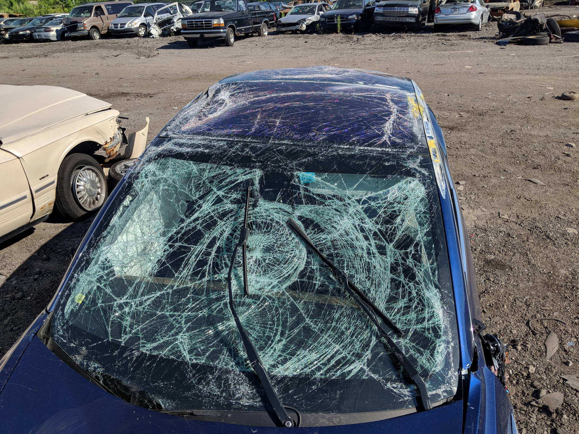 First Tesla Model 3 rollover crash: 'only minor injuries, car performed ...