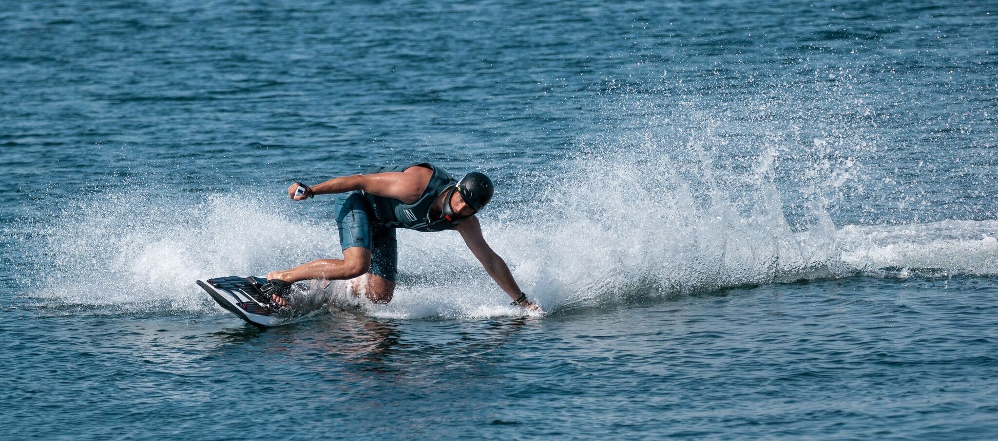 New premium Swedish electric surfboard is making waves in extreme water ...