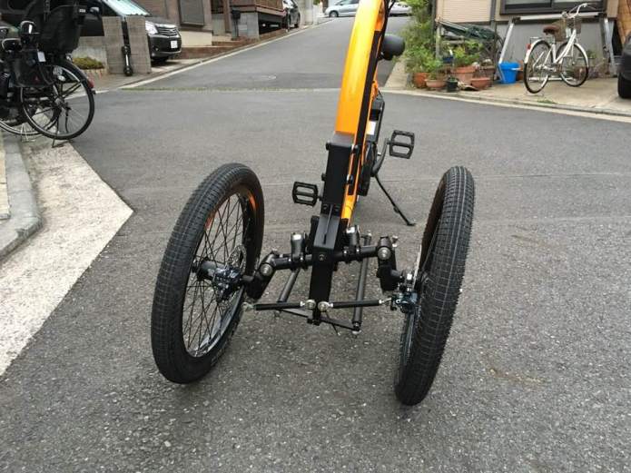 This Japanese tilting electric cargo tricycle is as cute as it is ...