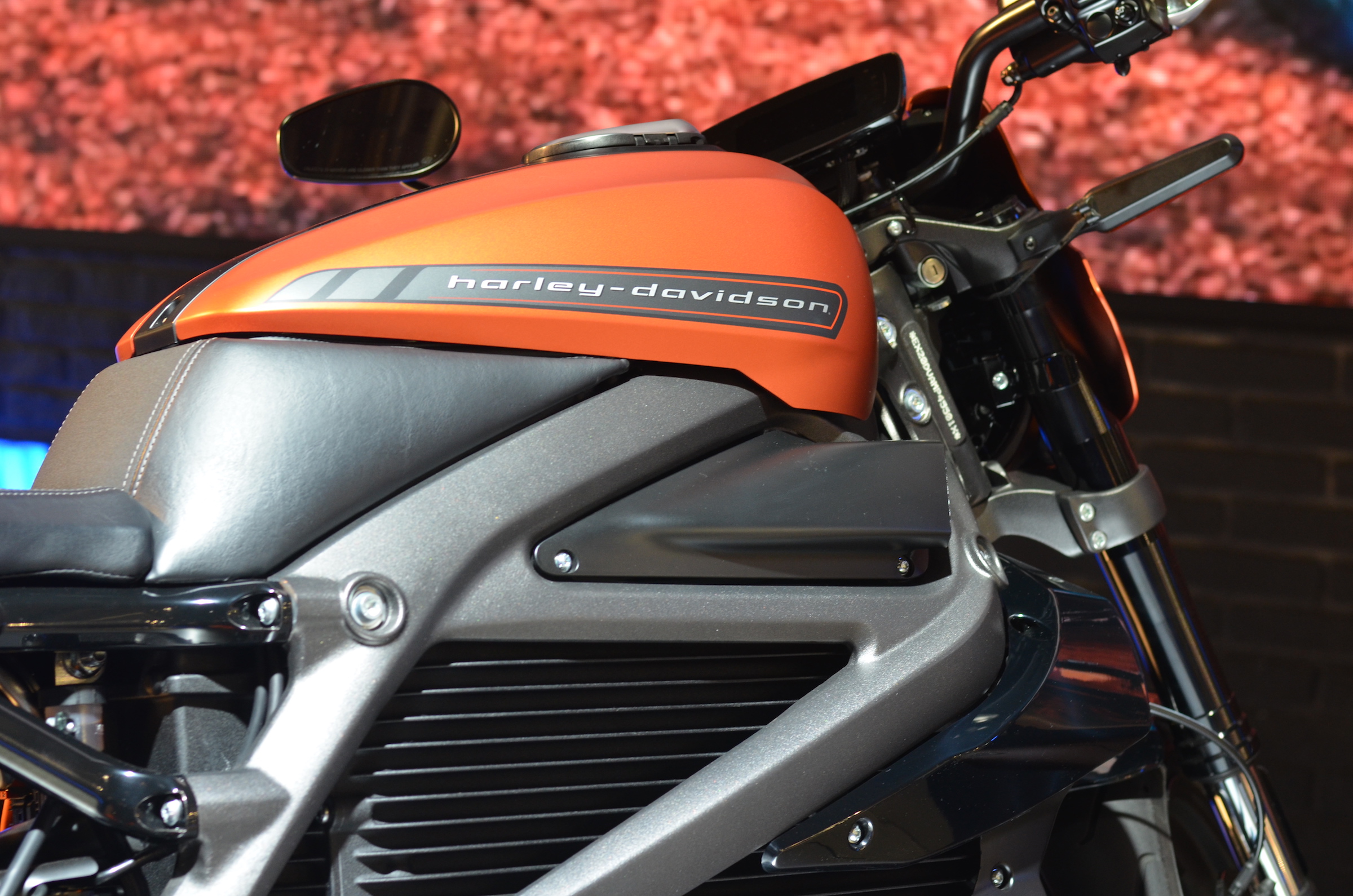 Close look at the new Harley-Davidson LiveWire electric motorcycle ...