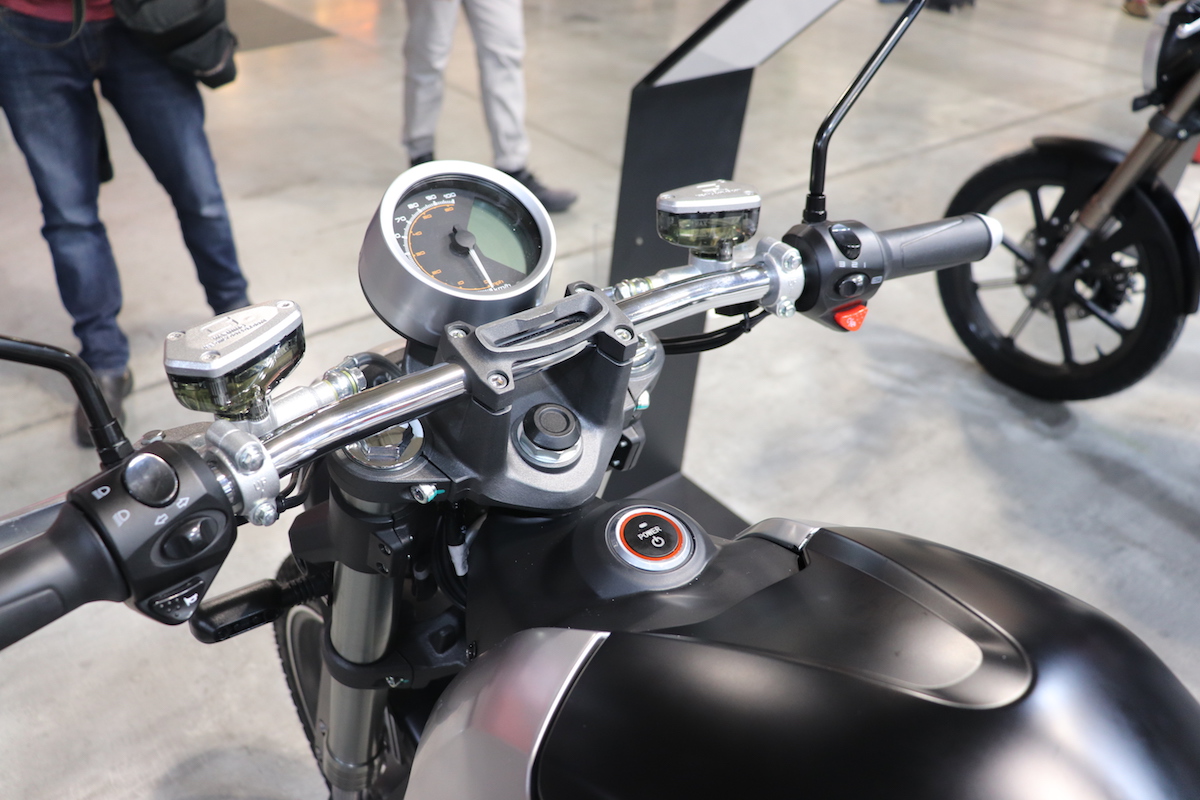 Super SOCO unveils TC Max $5,100 electric motorcycle