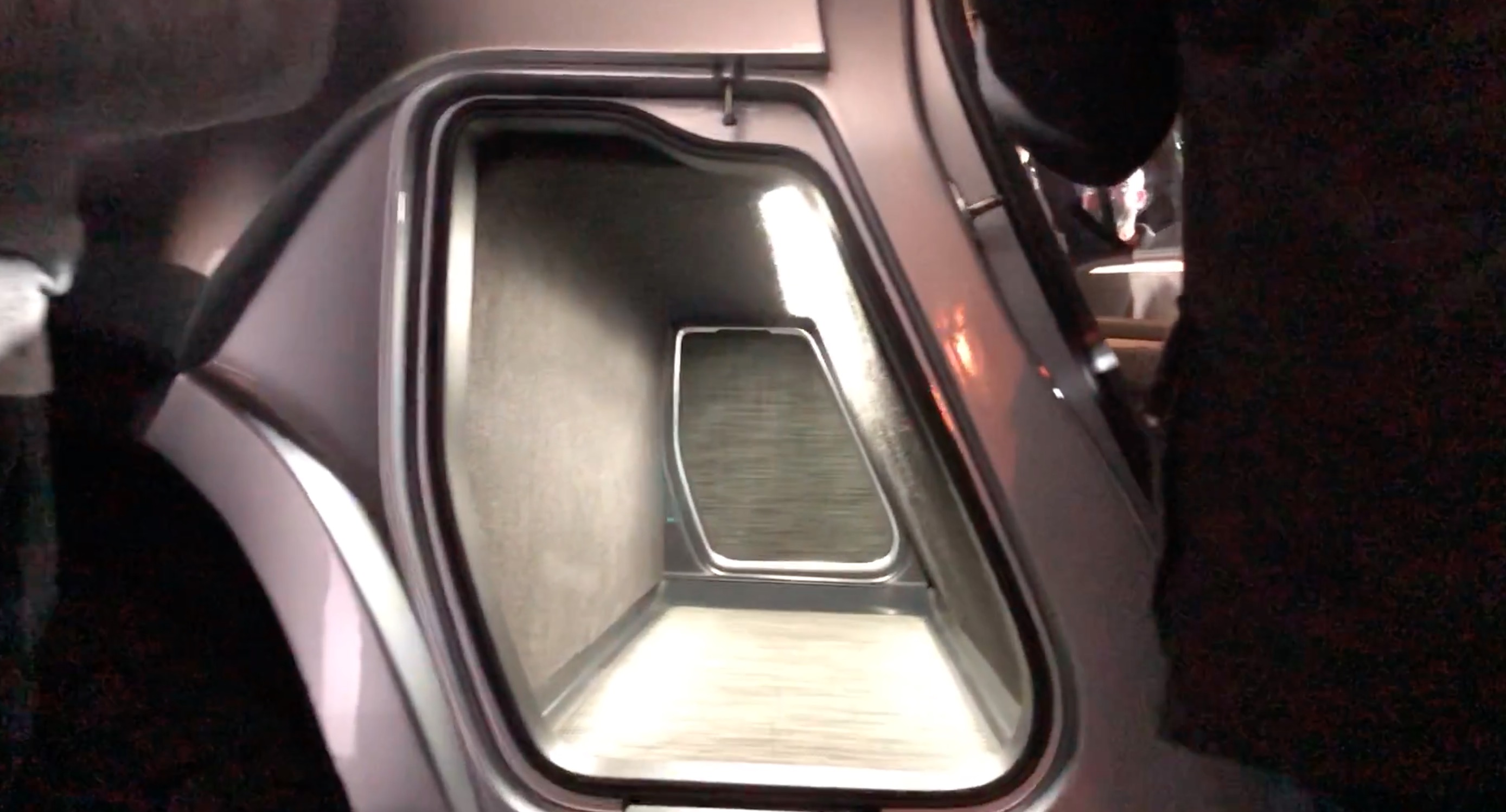 Closer look at Rivian's R1T all-electric pickup truck and why I ordered it