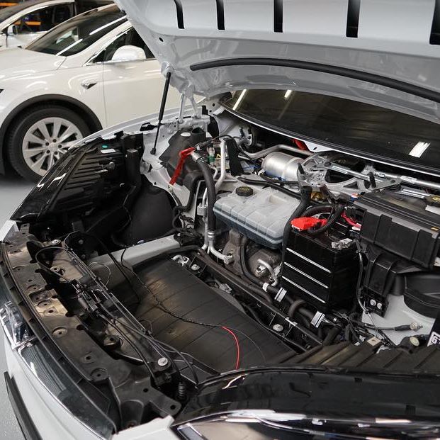 Watch a Tesla Model X electric SUV becoming a police vehicle