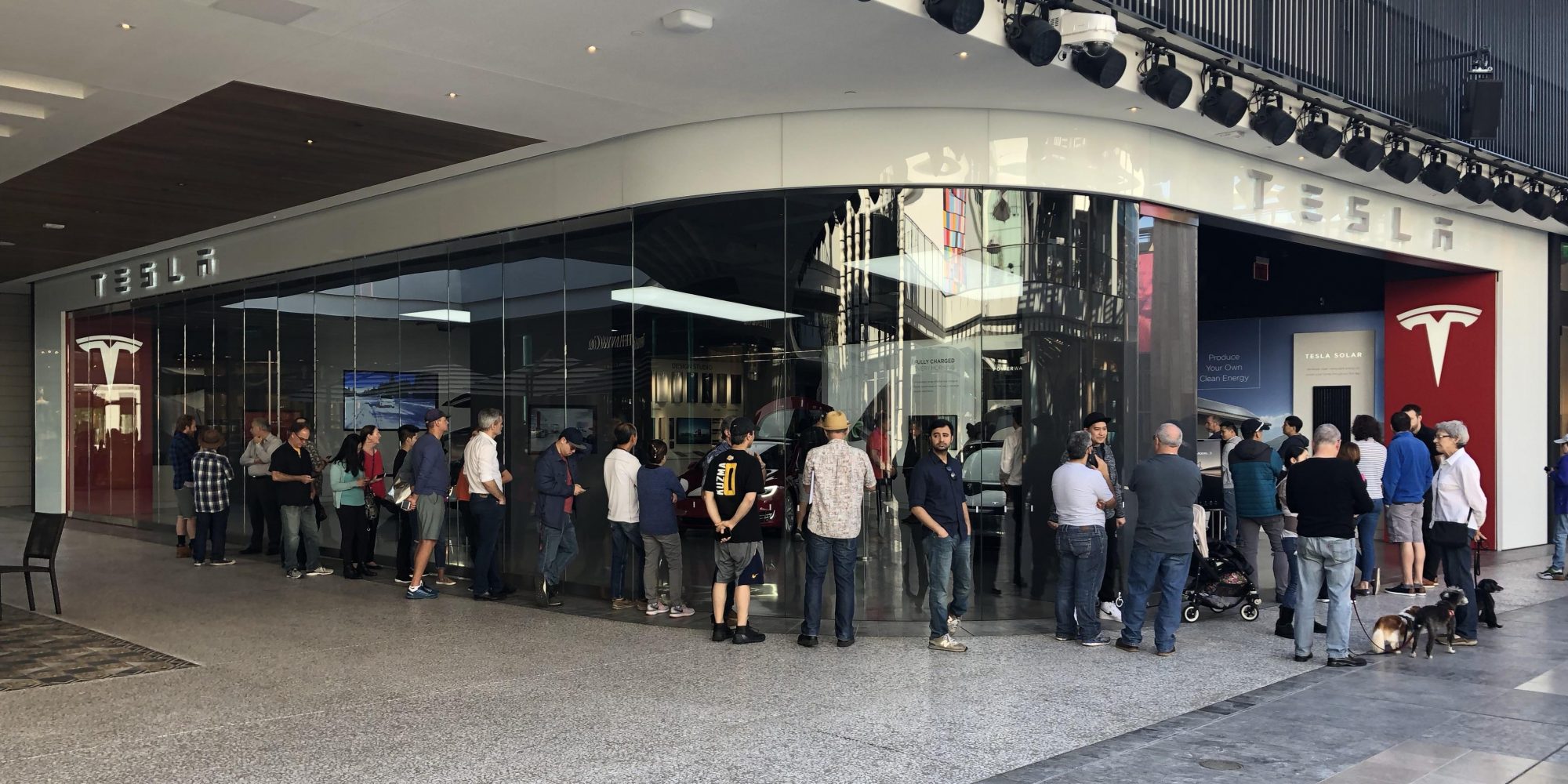 How to buy a Tesla in 2020: Everything you need to know | Electrek