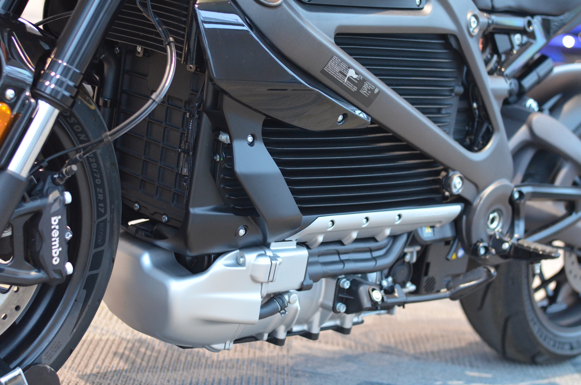 Harley-Davidson updates LiveWire electric motorcycle specs, boosts ...