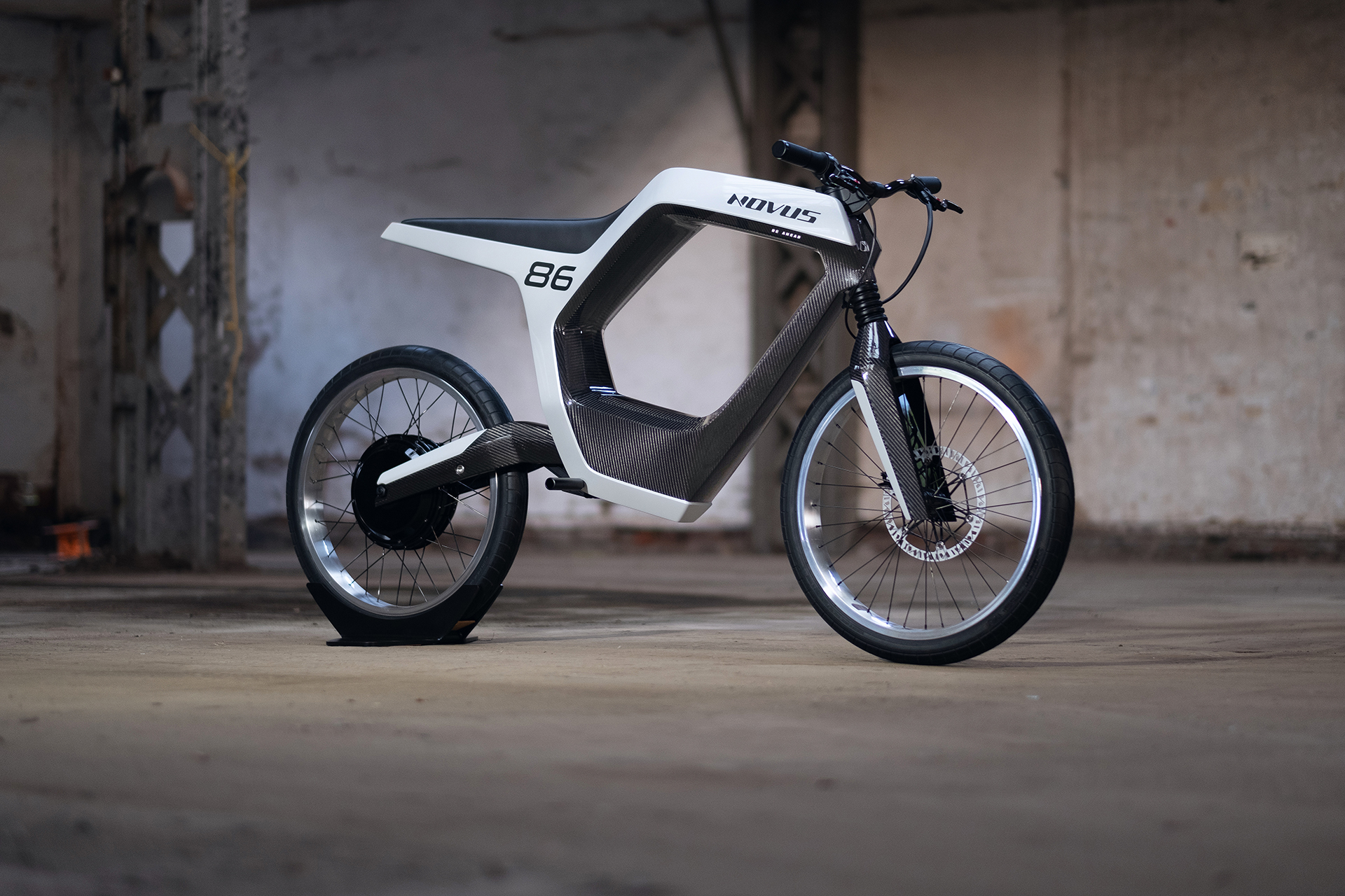 Novus electric motorcycle has stunning frame but knocks you out with price
