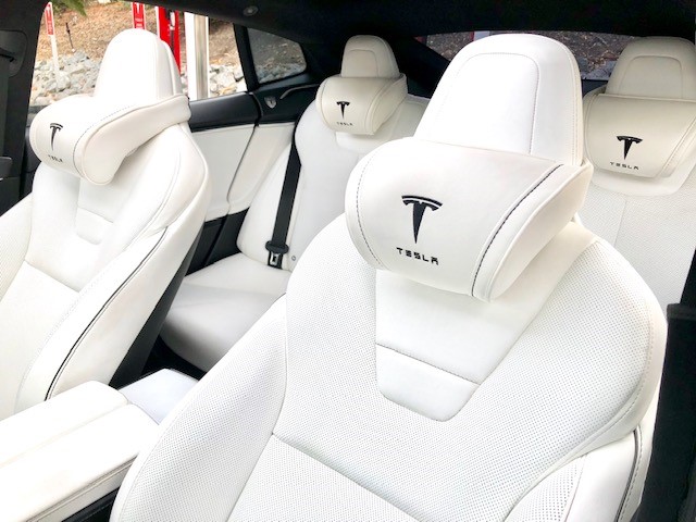 Tesla made more comfortable with new custom headrest - Electrek