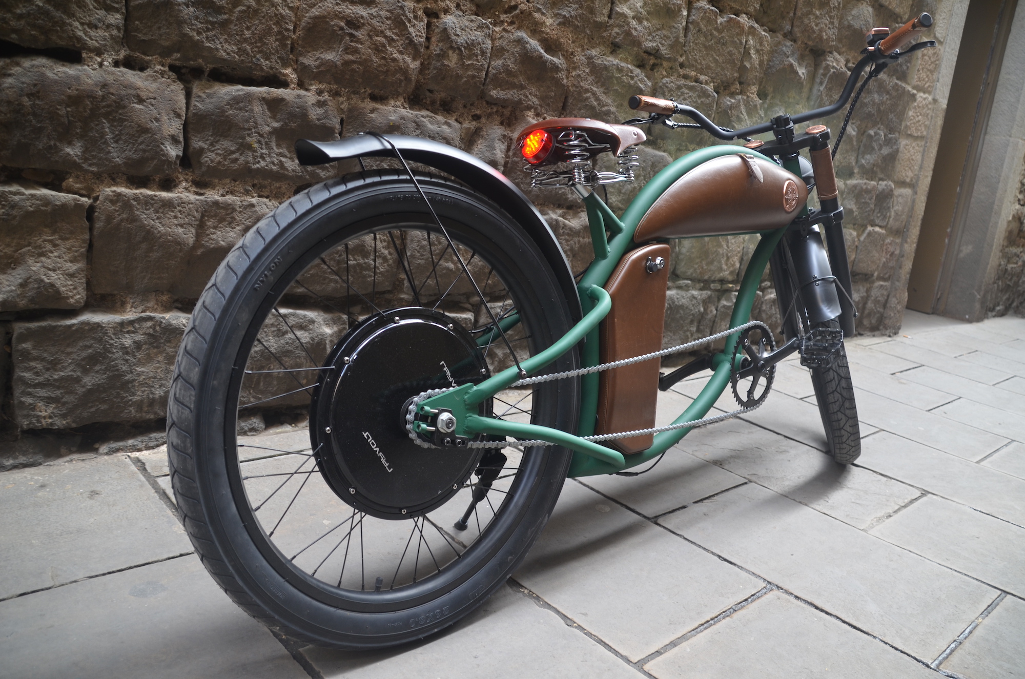 Rayvolt shows off beautiful line of steampunk electric bicycles, debuts ...