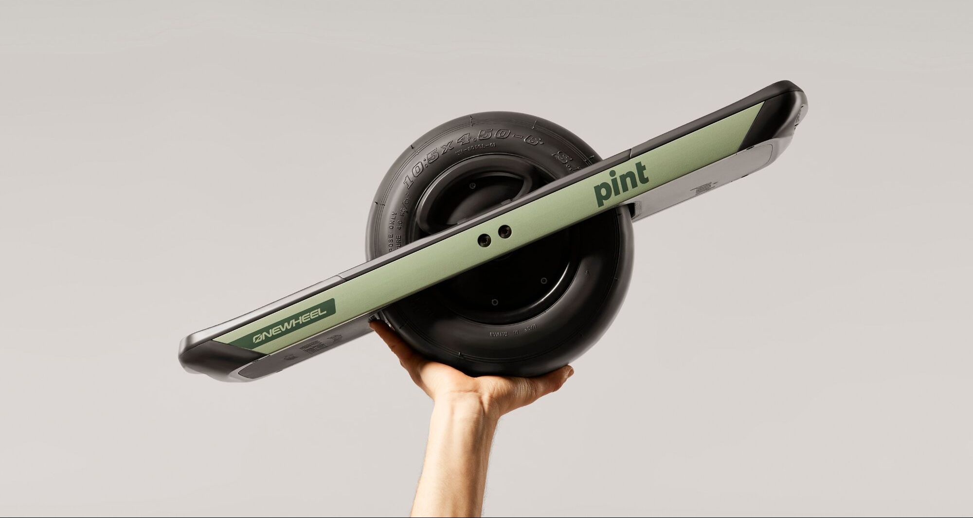 Unveiled: the new Onewheel Pint is smaller, lighter and cheaper | Electrek