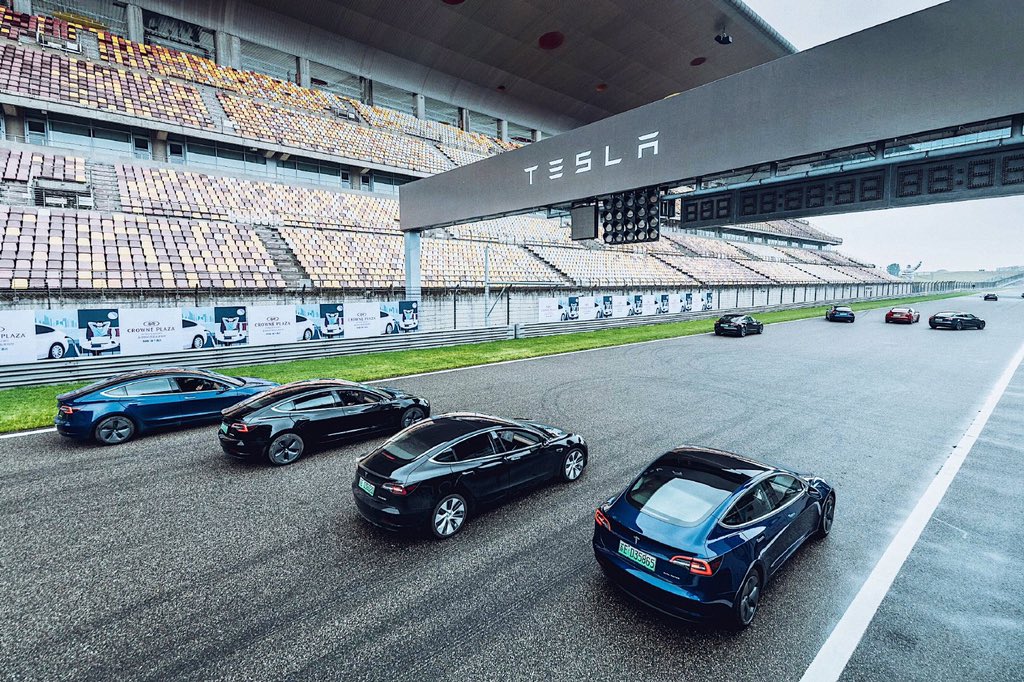 Tesla held a special Model 3 Performance track day on Shanghai ...