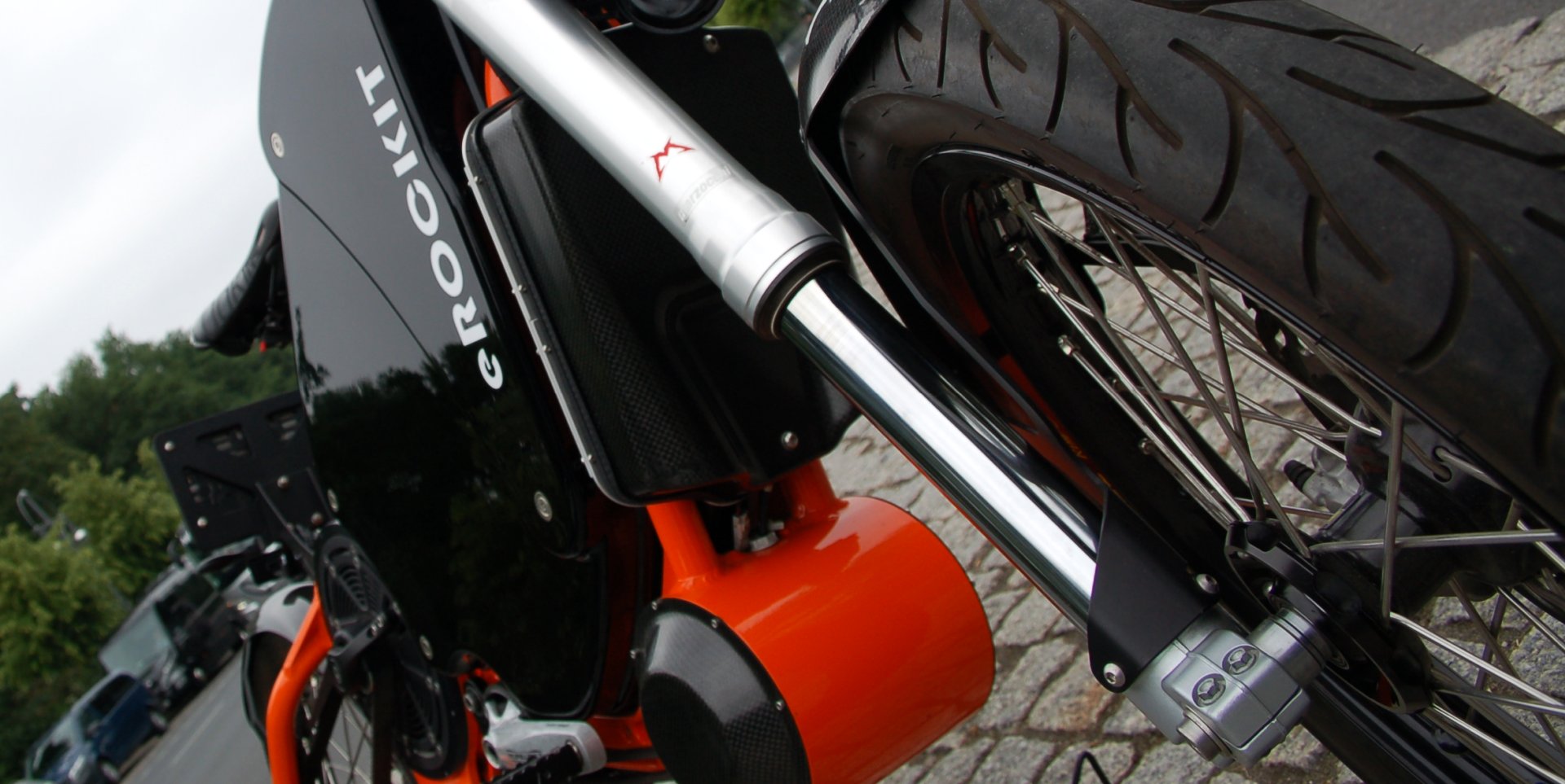 This 50 mph (80 km/h) eRockit electric motorcycle has pedals... but why?