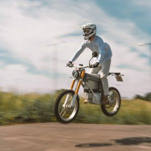 Cake Kalk& electric motorcycle is street legal and shipping in USA and EU