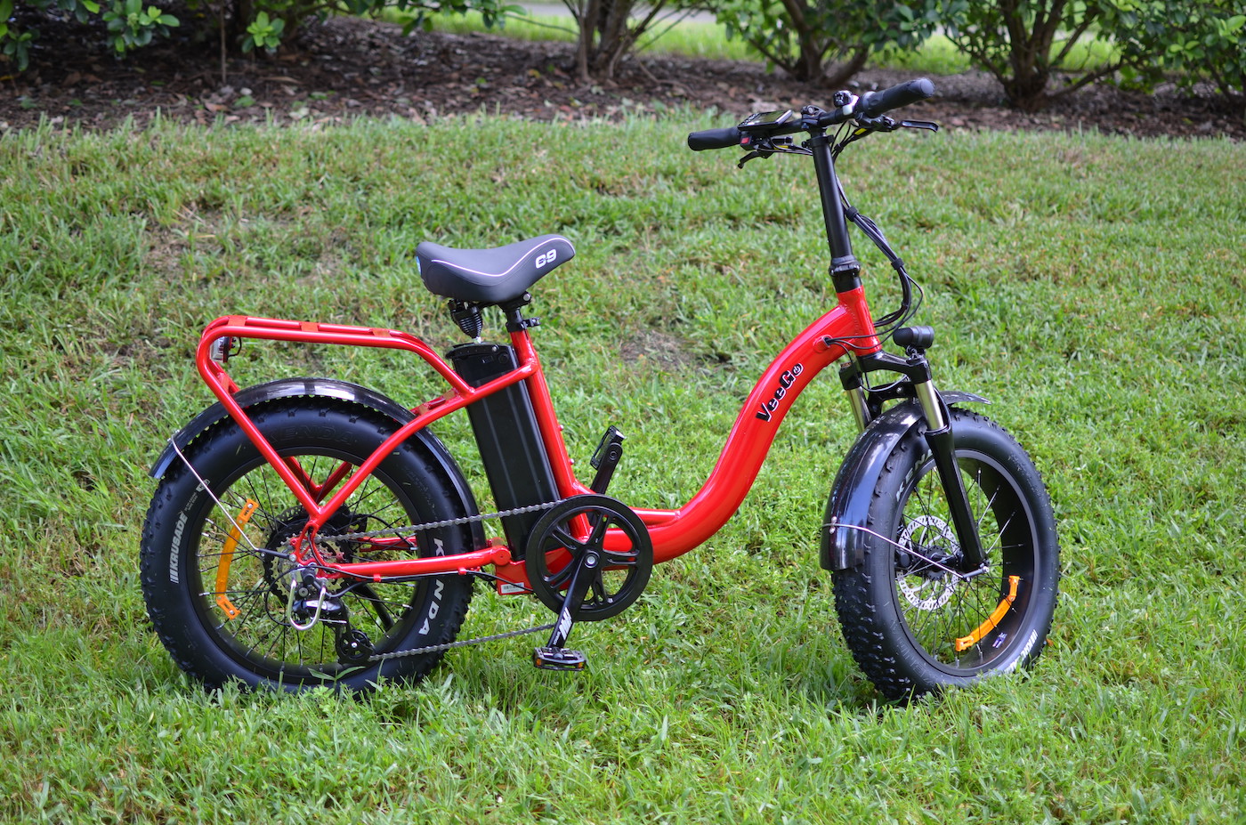 VeeGo 750 Review: RideScoozy's fun-filled 28 mph fat tire electric bicycle